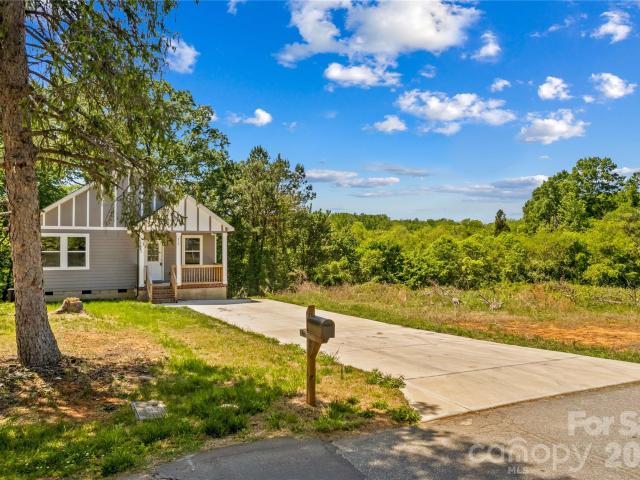 412 Royal St, Salisbury, NC 28144 | MLS #4374 | Compass
