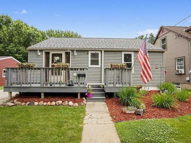 412 Red River Ave S, Cold Spring, MN 56320