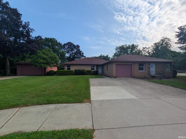 412 W Beardsley Avenue