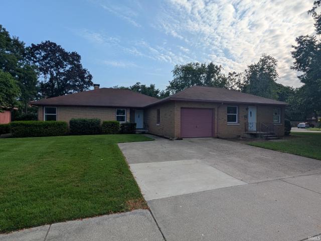 412 W Beardsley Avenue