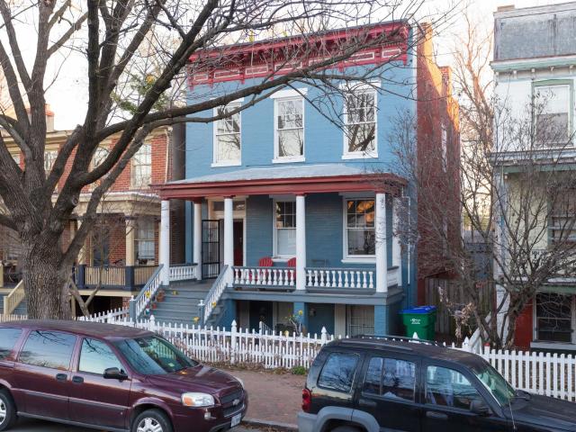 412 W Marshall