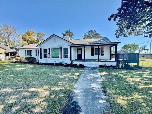 412 W Orange St, Jesup, GA 31545