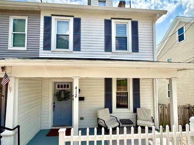 412 W Potomac Street