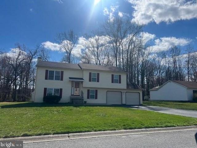 412 Wooddale Ave, New Castle, DE 19720