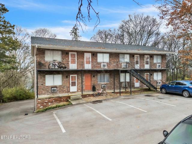 412 Watagua Drive, Knoxville, TN 37918