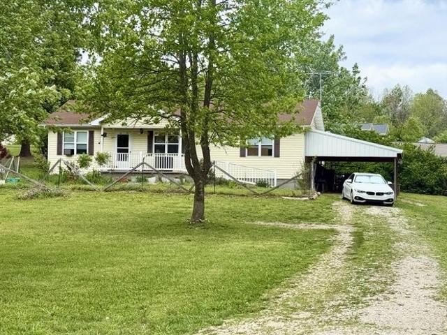 412 Webb St, Mountain View, MO 65548
