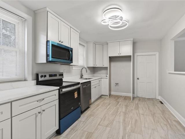 412 West RD