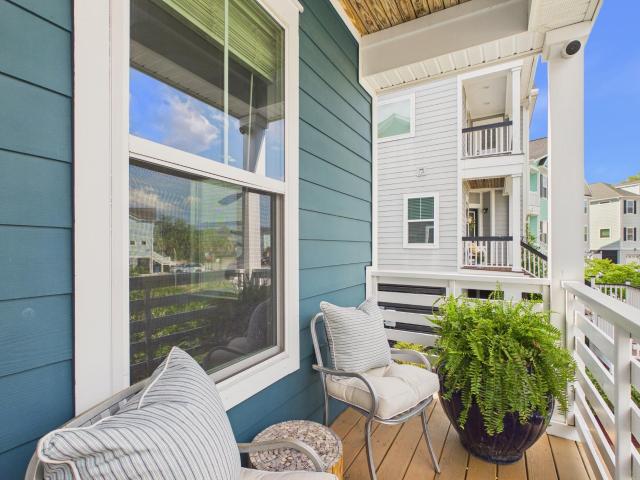 412 Topsail Court