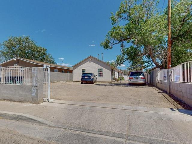 412 Texas St NE, Albuquerque, NM 87108