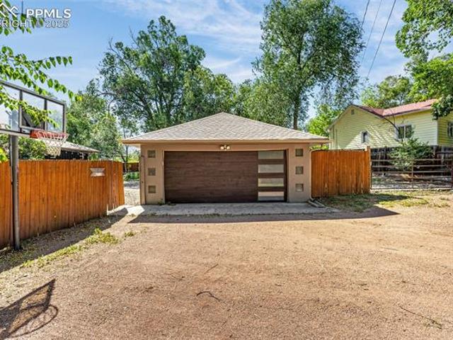 412 Yucca Drive