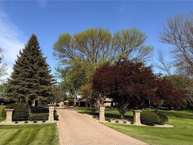 41347 US Highway 71 N, Windom, MN 56101
