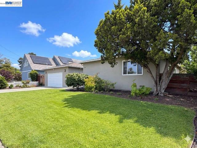 41348 Whitecrest Ct