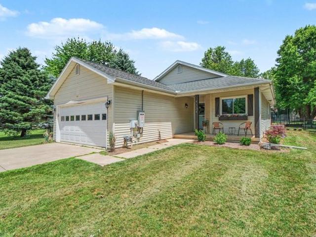4134 Crescent View Dr, Tecumseh, MI 49286