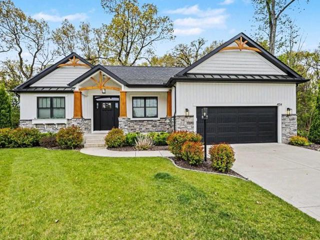 4134 Garden Oak Ct, South Bend, IN 46628