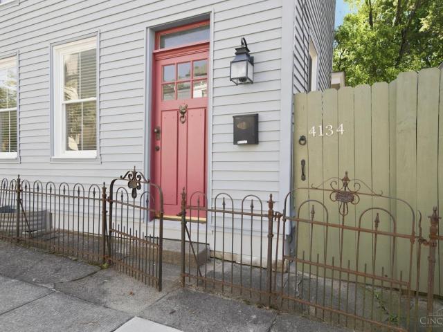 4134 Lakeman Street