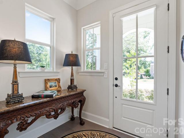 4135 Merkland Lane