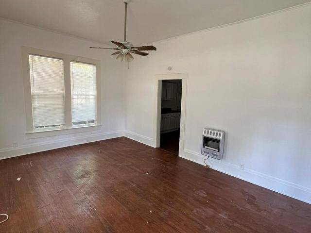 4135 Highland Avenue