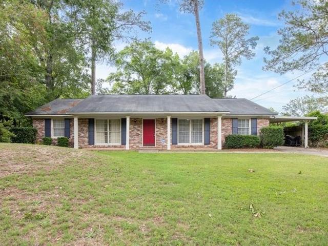 4135 King Arthur Pl, Columbus, GA 31907