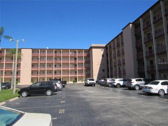 4135 Lake Bayshore Dr Unit 504, Bradenton, FL 34205