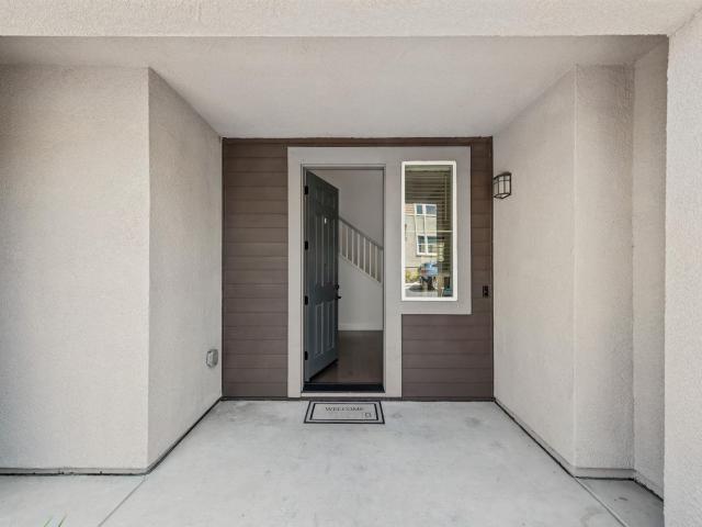4136 Healdsburg Way