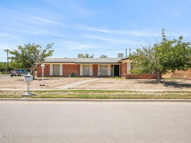 4136 Perth Dr, El Paso, TX 79922