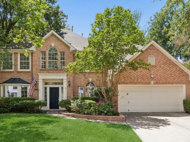 4137 Crescent Dr, Flower Mound, TX 75028