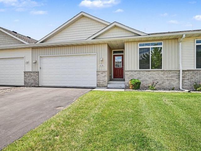4138 Blakewood Dr, Shakopee, MN 55379