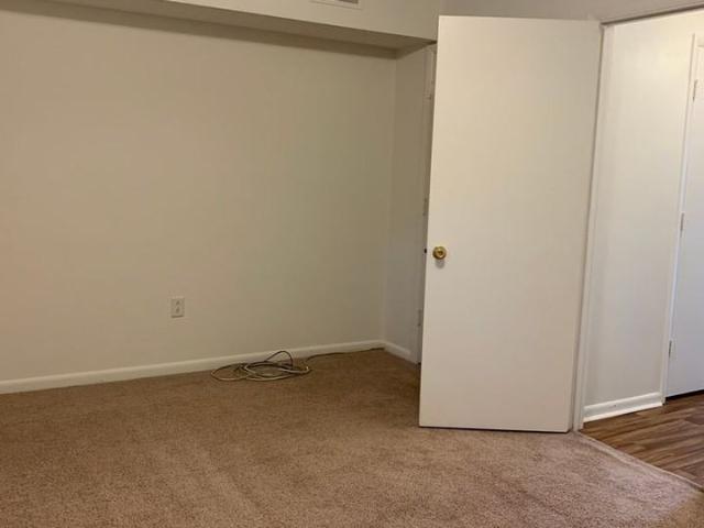 4138 Cresthill Drive 1 Bedroom Apartment for Rent at 4138 Cresthill Dr, Cave Spring, VA 24018 Cave Spring