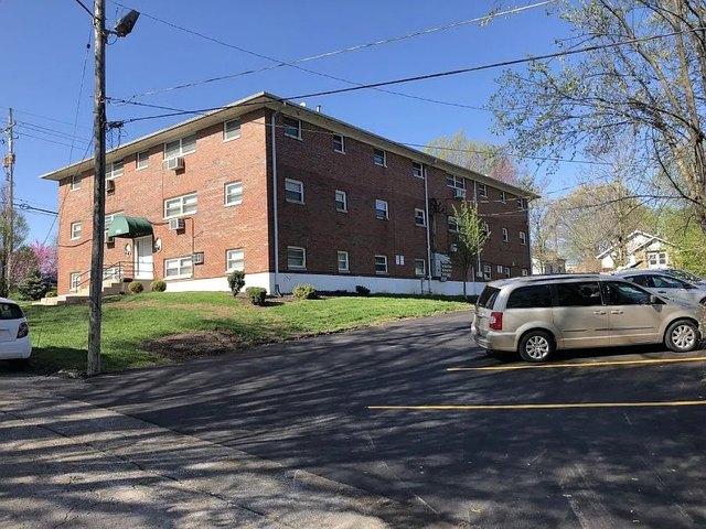 4138 Fisher St, Kansas City, KS 66103