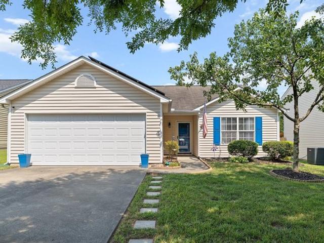 4138 Springfield Creek Dr, Raleigh, NC 27616
