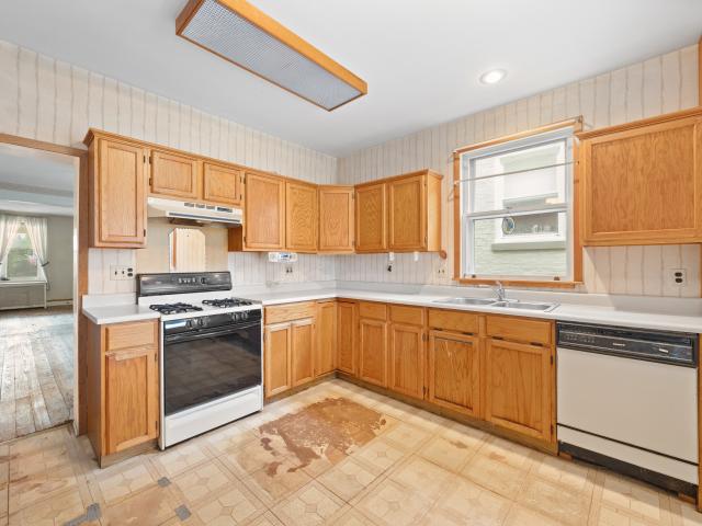 4139 Pechin St, Philadelphia, PA 19128 | Compass