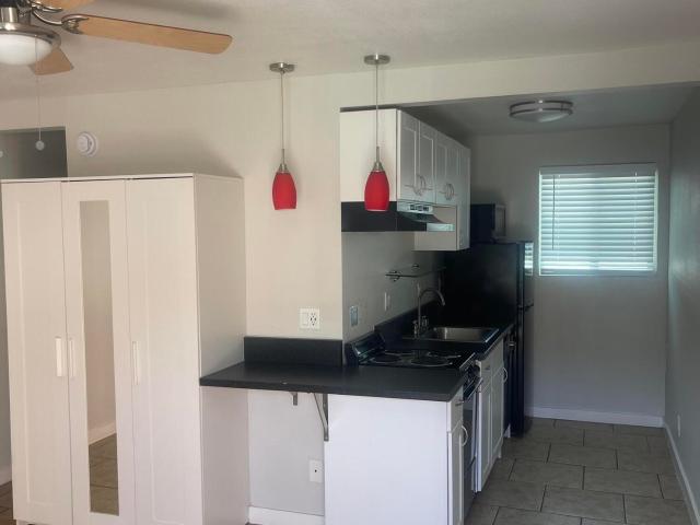 4130 N 12th Street # Ofc