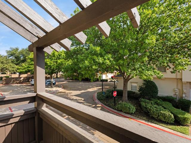4130 Proton Dr, Unit 6D, Addison, TX 75001 | MLS #21086