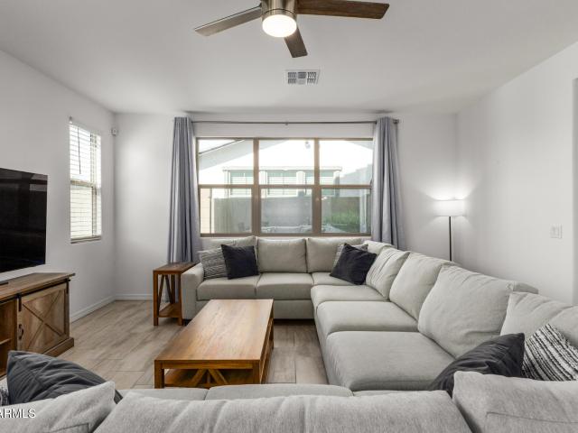 4130 S 58th Ln, Phoenix, AZ 85043 | Compass
