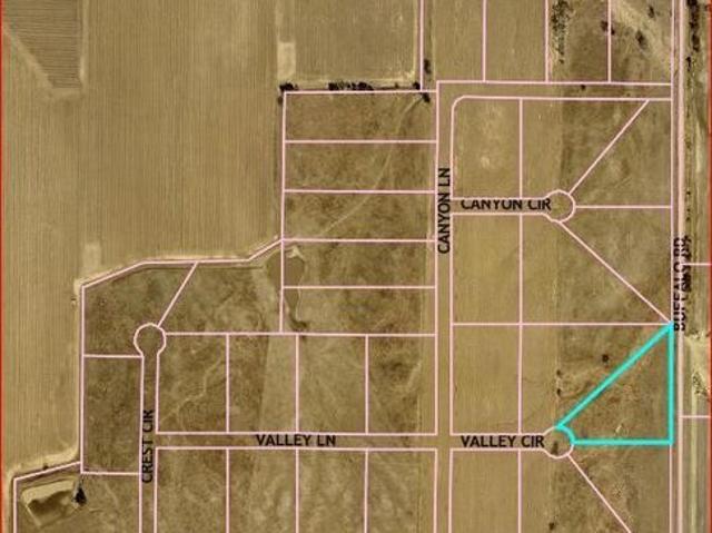 4130 Valley Cir, Doniphan, NE 68832