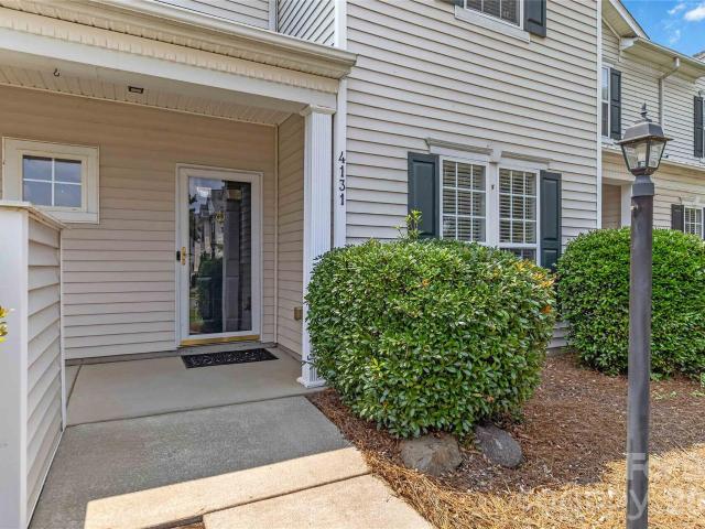 4131 Center Place Drive