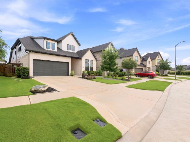 4131 Chloe Ridge Lane