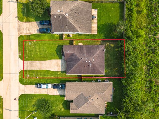 4131 Country Club Drive