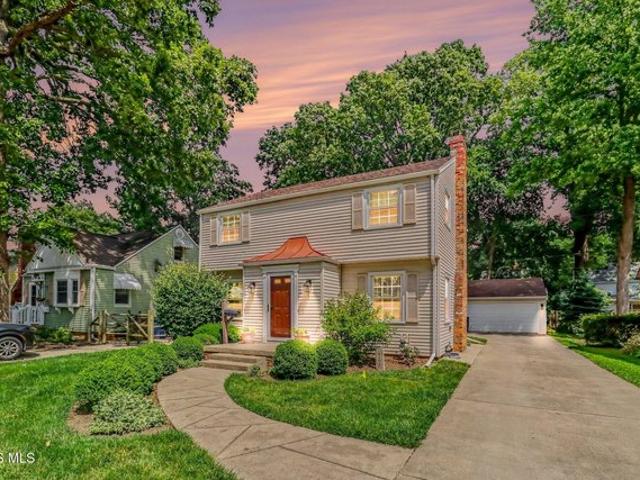 4131 Rugby Dr, Toledo, OH 43614