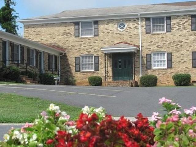 4131 1 Bedroom Apartment for Rent at Conway Ave, Charlotte, NC 28209 Colonial Village