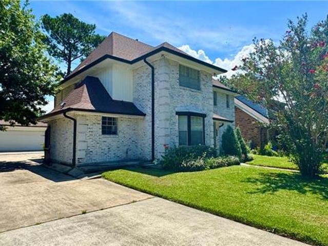 4132 Montrachet Dr, Kenner, LA 70065 | MLS #2552 | Compass
