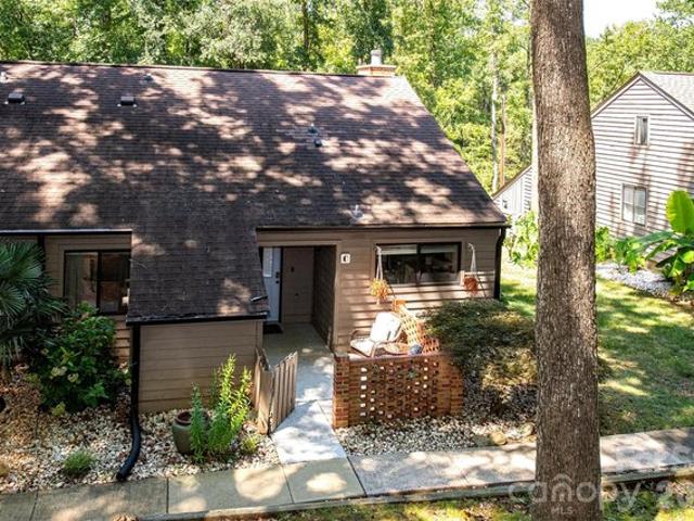 4132 Charlotte Hwy Apt C, Lake Wylie, SC 29710