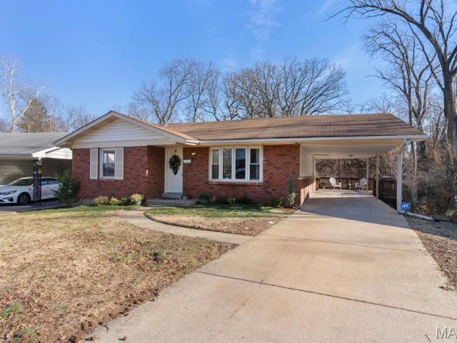 4132 Crestland Dr, St. Louis, MO 63121 | MLS #26008 | Compass
