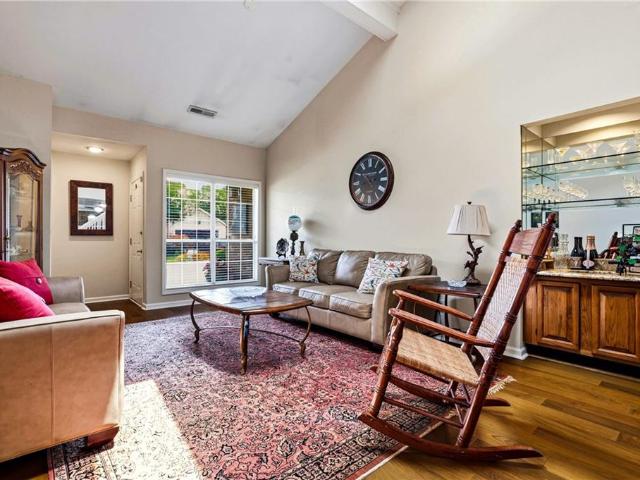 4132 Fawn Court