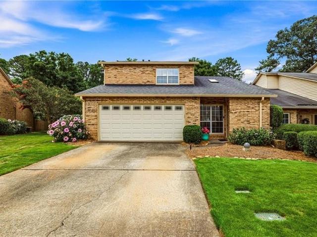 4132 Fawn Ct, Marietta, GA 30068