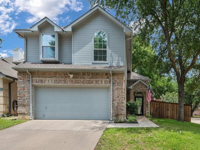 4132 1 Place Ln, Flower Mound, TX 75028
