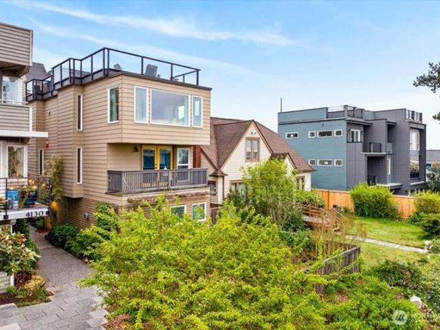 4132 44th Ave SW, Seattle, WA 98116