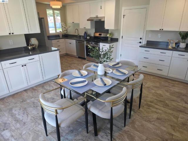4133 Bacinada Dr