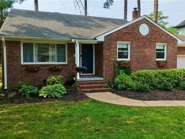 4133 Duncannon Ln, Virginia Beach, VA 23452