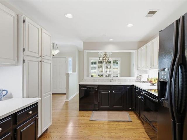 4133 Fawn Court